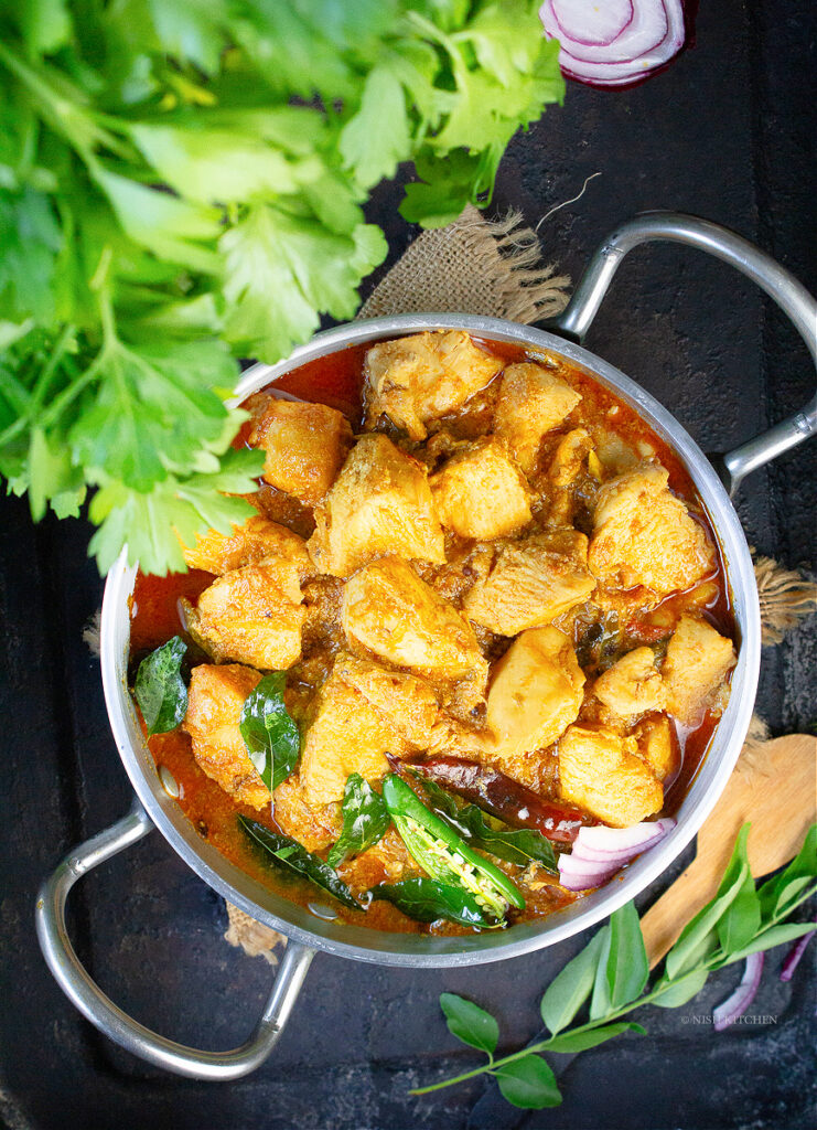 Kerala Chicken Curry - Nish Kitchen